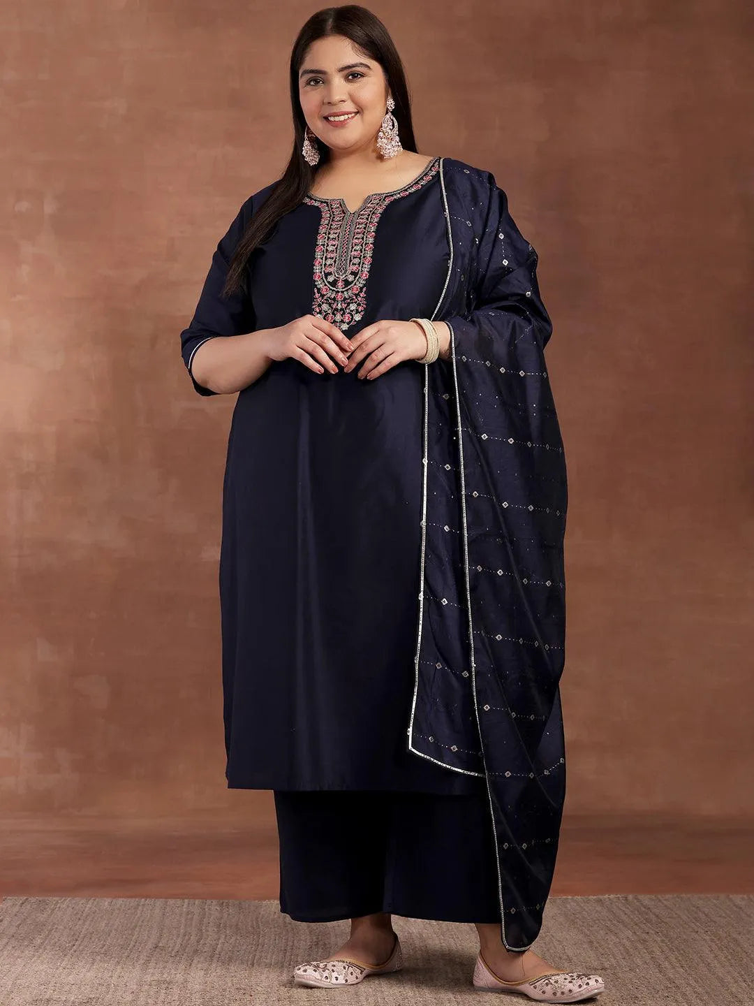 Trendy Plus Size Clothing for Women Online on Libas.