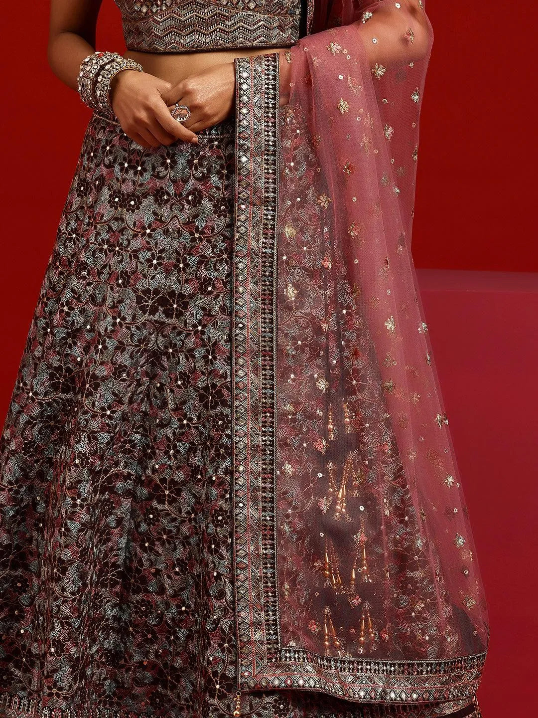 Explore LIBAS ART Lehengas for Timeless Beauty and Grace – Libas