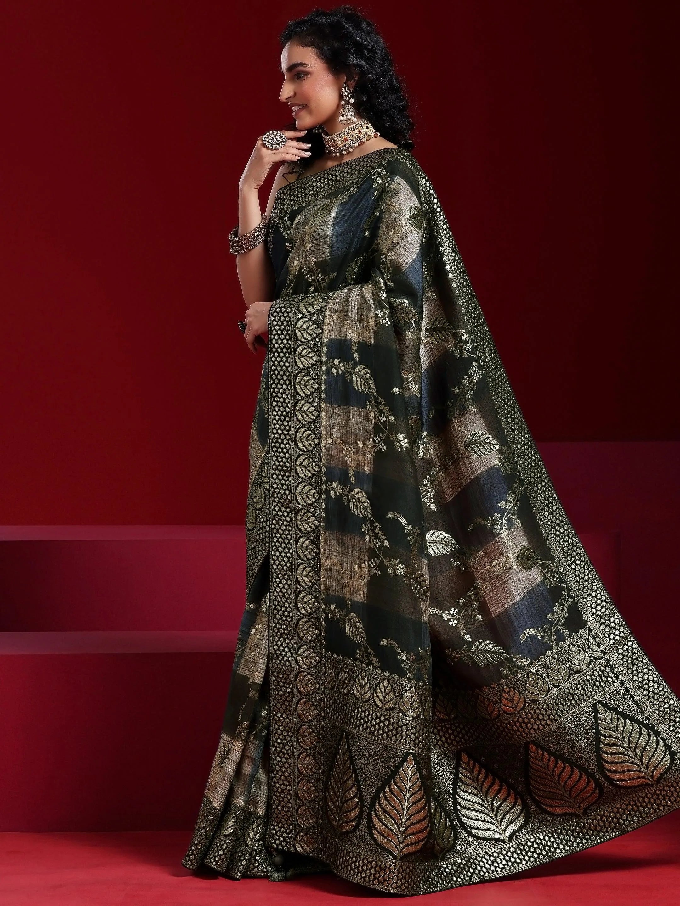 Sarees (साड़ी) - Buy Sarees for Women Online at Best Prices | Libas