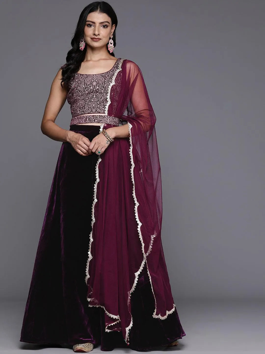 Simple Lehengas - Buy Simple Lehenga Online at Best Price | Libas