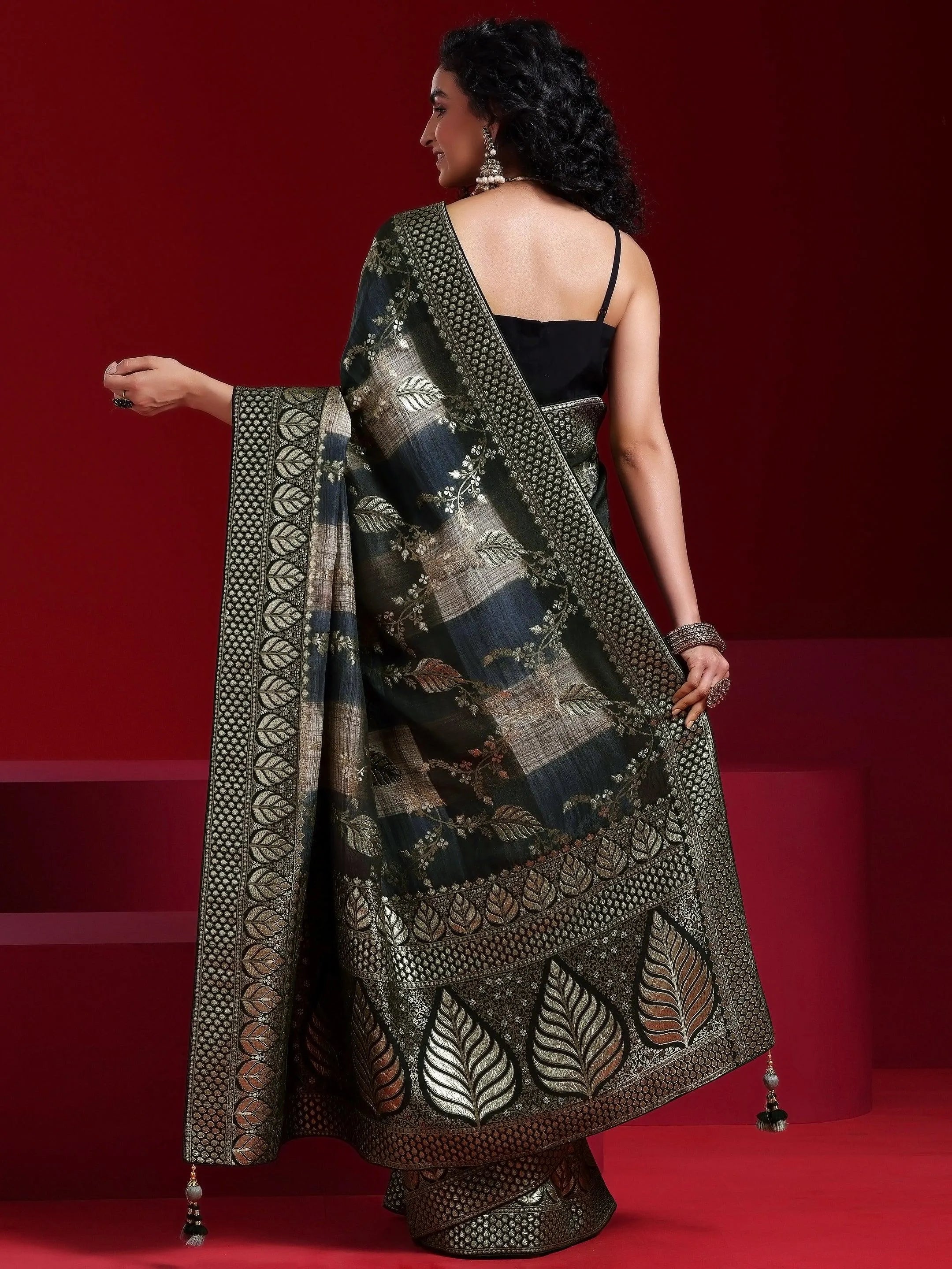 Sarees (साड़ी) - Buy Sarees for Women Online at Best Prices | Libas