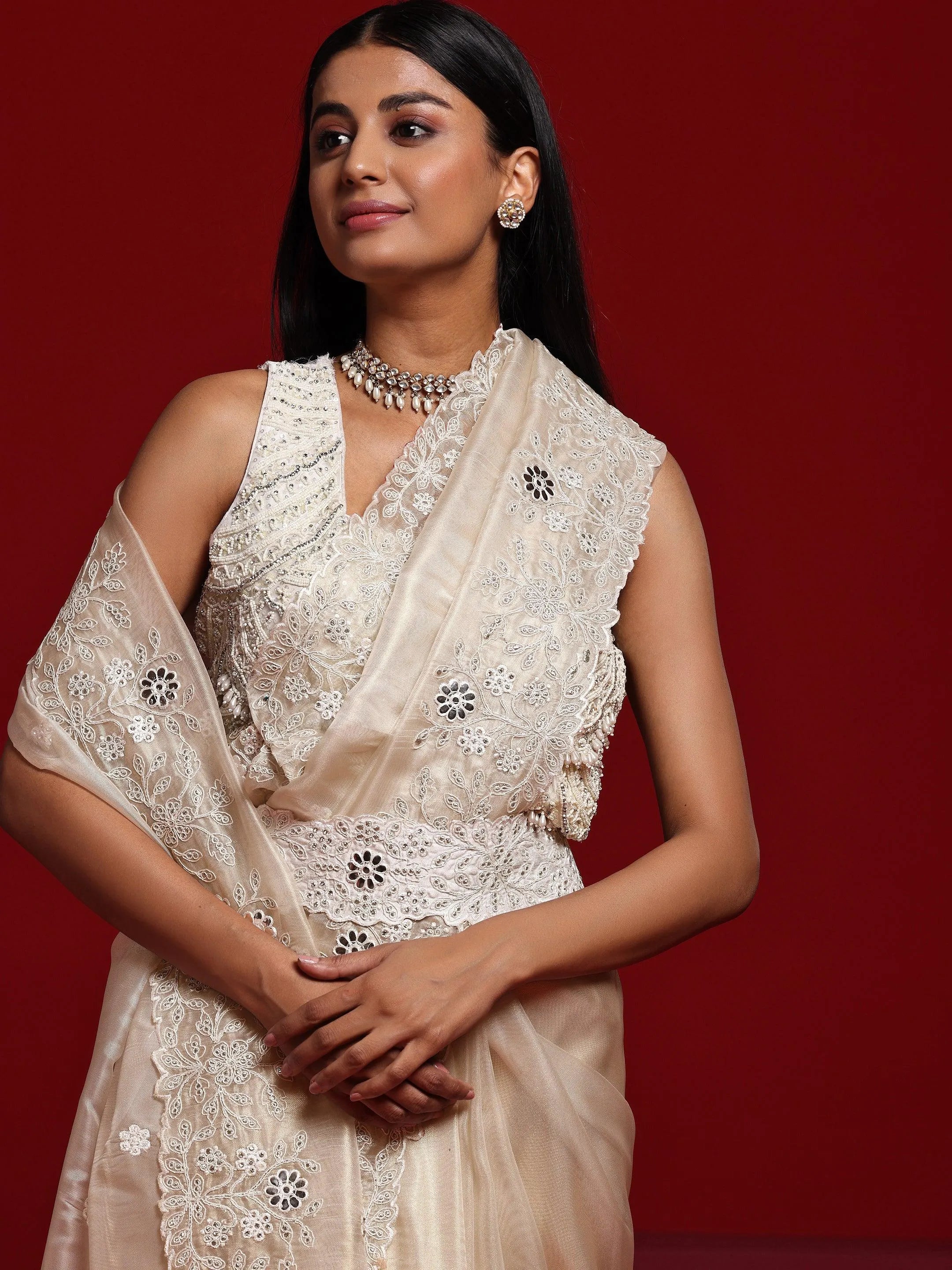 Buy Elegant Sarees for Women Online in India | Libas