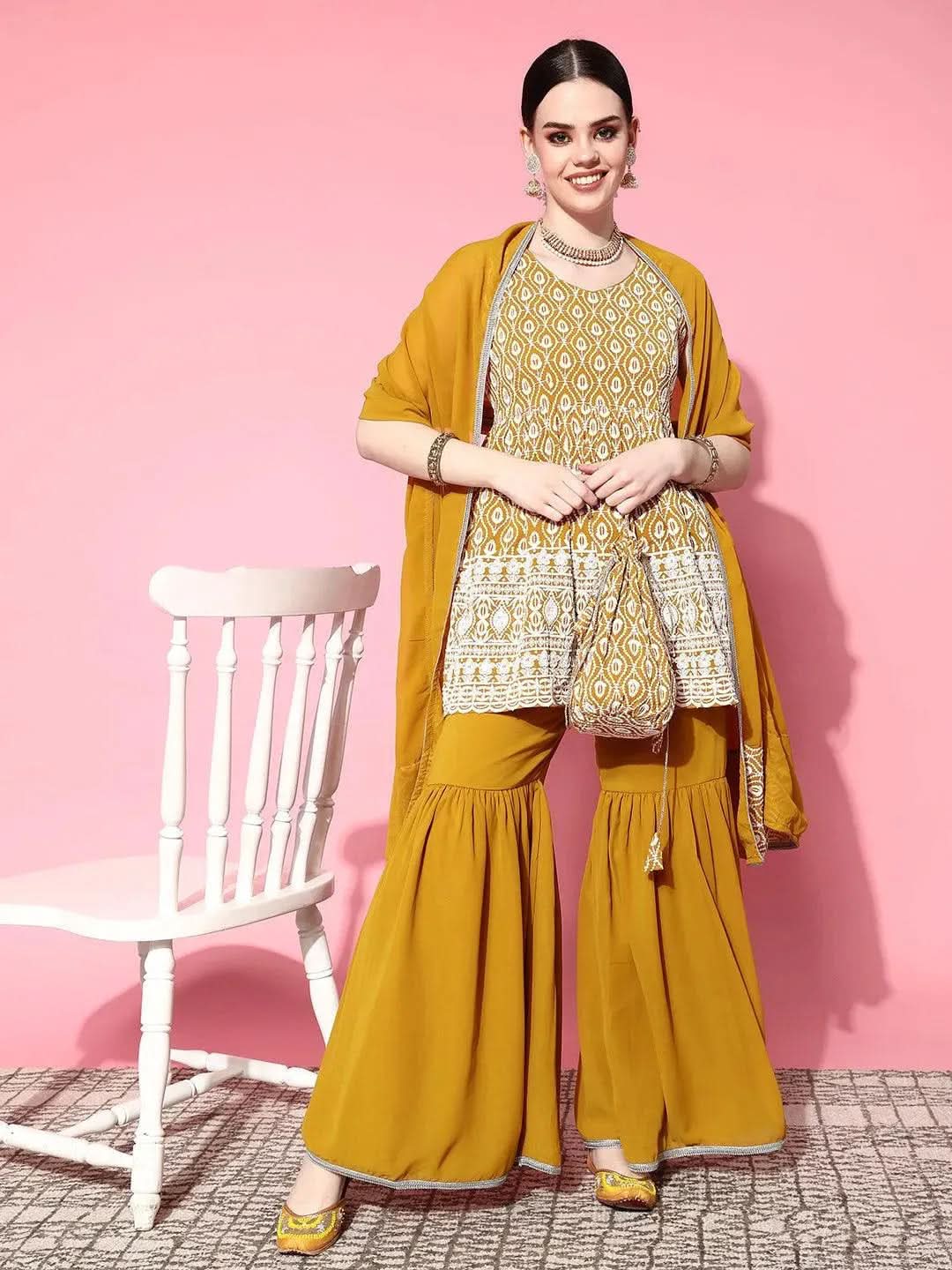 Buy Latest Chikankari Suits for Women Online in India | Libas